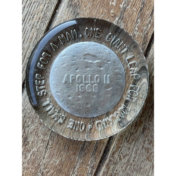 Fenton | Other | Apollo Ii Paperweight Vtg Fenton Glass Paperweight ...